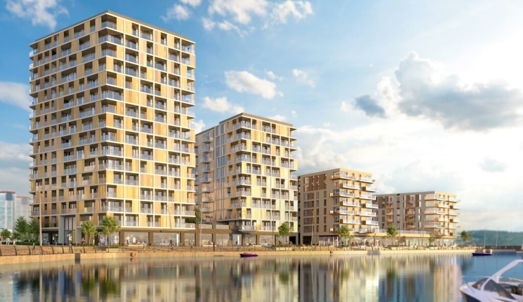 X1 Chatham Water, Kent - Homes Global Property